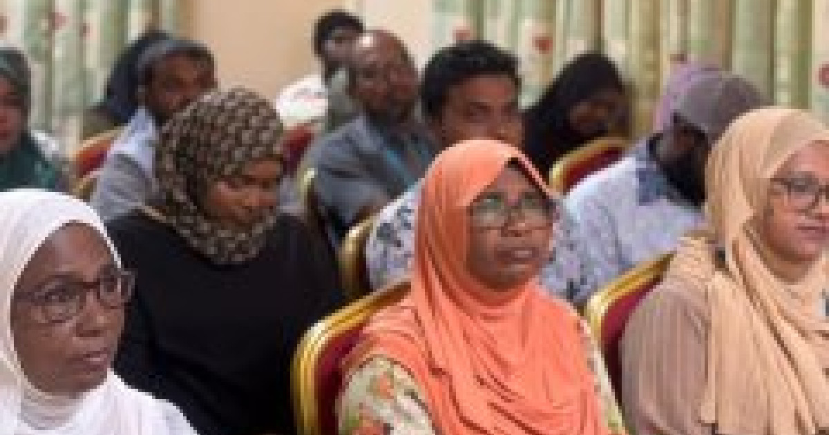 HRCM - ވިސްލްބްލޯވާ ޔުނިޓުން ސ އަތޮޅުގެ ރަަށްތަކުގައި ހިންގި ...